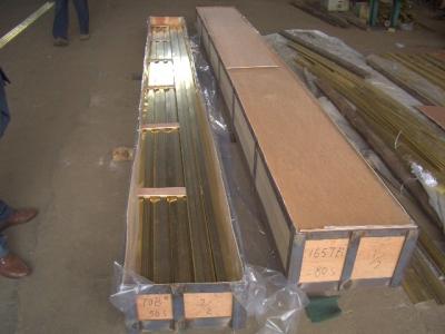 中国 耐久の装飾的な手すりの設計黄銅はセクションArmrest突き出ました 販売のため