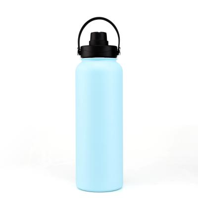 Cina 2023 Nuovo logo personalizzato coperchio diverso portatile isolante promozionale bottiglia d'acqua in acciaio inossidabile 500ml 750ml 1000ml in vendita