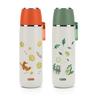 Cina 2022 Sublimation Blanks Vacuum Coffee Tumbler Drinkware durevole con una tazza di termos in vendita