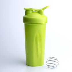 Cina Cina Nuovo modello classico personalizzato Blendre Big Shaker Bottiglie d'acqua, polvere proteica Classic Loop Top Shaker Bottiglia con palla in vendita