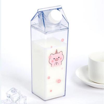 Cina 1000 ml Reutilizzabile Logo Personalizzato Trasparente Chiaro Latte Cartone a Forma di Bottiglia d'Acqua di Plastica in vendita