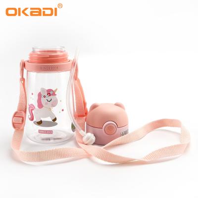 中国 400ML 簡単に掃除できるプラスチック製の子供用水瓶 ストローとハンドル 販売のため