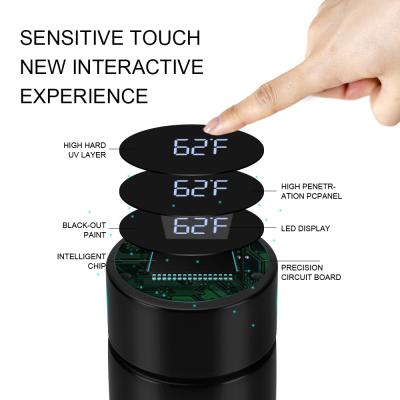 Cina 500ML Fahrenheit Smart SS304 Acciaio inossidabile doppio isolante vuoto termo bottiglia d'acqua con display di temperatura LED in vendita