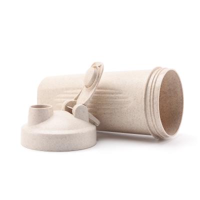 Cina 600 ml Sport Materiale di protezione ambientale Bottiglie per frullati di grano Bottiglie per frullati di proteine in vendita