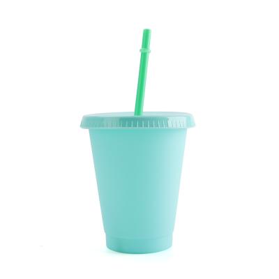 Cina 16oz Nuovo Stile Riutilizzabile Coppa d'Acqua a Cambiamento di Colore BPA Libero Barattolo di Caffè in Plastica Con Paglia Set Di 5 in vendita
