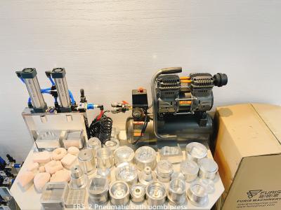 Cina hot sale soap shampoo bar steamer bath bomb salt fizzy making press machine equipment cheap price sale in vendita