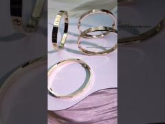 love bracelet, classic model, 18k yellow gold (750/1000), original fastening system