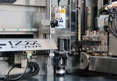 China Máquina de dobra de letras metálicas 3D S13 com sistema de dobra alternado de lâmina dupla à venda