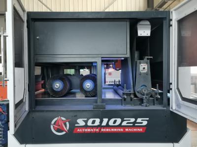 Cina Velocità alternata 0-35 r/min Macchina di levigatura automatica per la debburring della ruggine in vendita