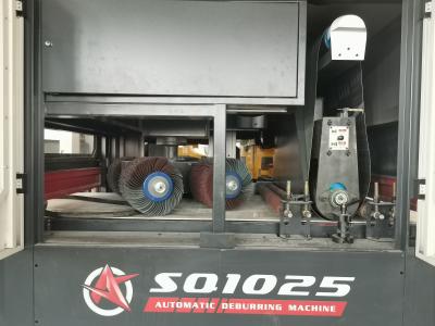 Cina Velocità alternata 0-35 r/min Macchina di levigatura automatica per la debburring della ruggine in vendita