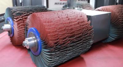 Cina 1100KG Ejon YZ900 Macchina di finitura automatica per parti di taglio laser facile da usare in vendita