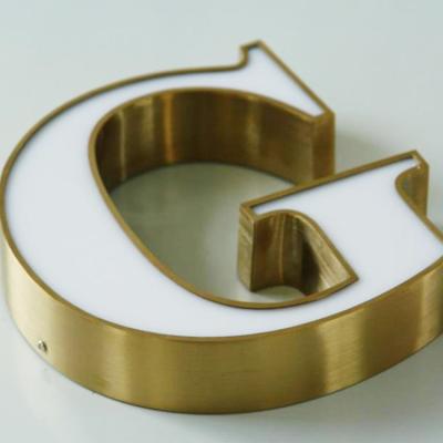 China 350 kg Gewicht Auto CNC-kanaal brief maken gereedschap voor EJON Y6 3D tekens en aluminium plaat Te koop