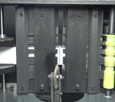 Cina EJON E8S macchina automatica ad alta velocità per la piegatura di lettere a profilo di alluminio in vendita