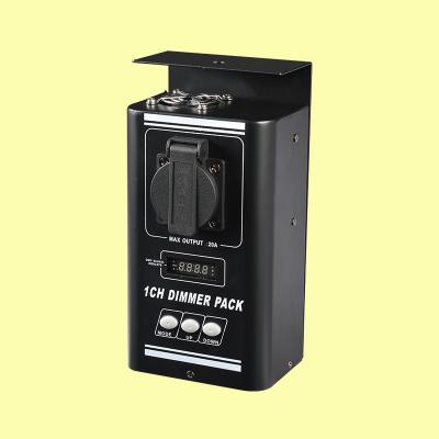 China 1CH Digital Stage Lighting Dimmer Controller with DMX Control LCD Display 2200W Max Load for LED Lights for sale