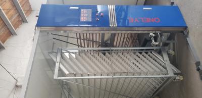 中国 10752の何もなしの養鶏場の定温器のステンレス鋼の構造90度 販売のため