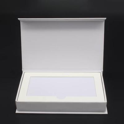 Cina Scatola di carta d'imballaggio di lusso del regalo della carta di credito di affari di dimensione su ordinazione con il coperchio in vendita