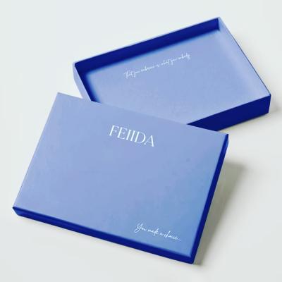 Cina Coperchio spesso rigido su ordinazione del contenitore di regalo ed alto e basso di lusso bassi due strati un imballaggio di 2 del pezzo contenitori di regalo in vendita