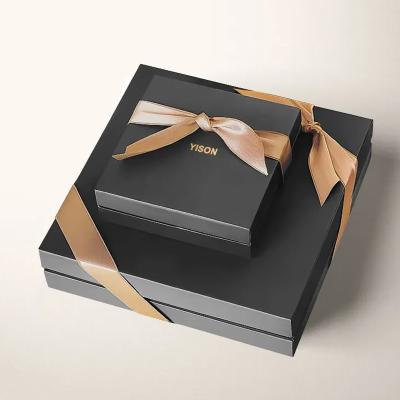 Cina Contenitore piegante d'imballaggio di cioccolato su ordinazione di Macaron con Tray Small Chocolate Gift Box di plastica in vendita