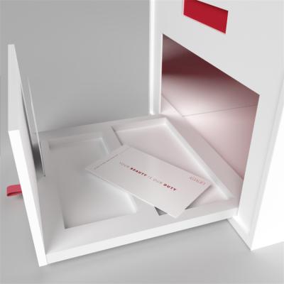 Cina Il colore su misura di CMYK Pantone ha stampato il contenitore di carta di fiore di due strati con la chiara finestra del PVC in vendita