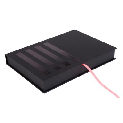 Cina Logo personalizzato Cartone vuoto Giornale Pianificatore Libro Quaderno Cartone Imballaggio regalo in vendita