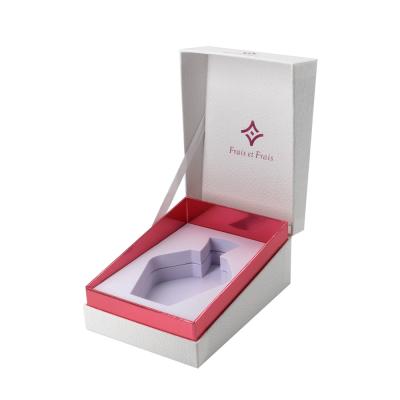 Cina Logo personalizzato Bottiglia di imballaggio per profumi in carta texturizzata premium Scatola con schiuma EVA in vendita