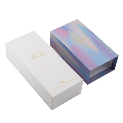 Cina Scatola di imballaggio per bottiglie di profumi premium personalizzate con logo in foglio d'oro in vendita