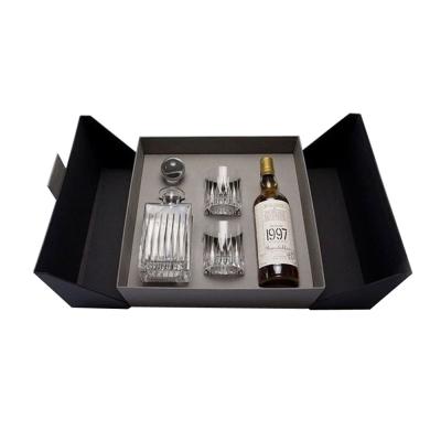 Cina Confezione in scatola regalo con bottiglia di vino e bicchieri in vendita