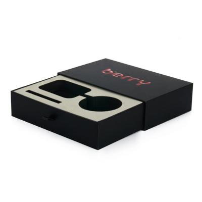 Cina Colore di carta di lusso del nero del contenitore di imballaggio del regalo con l'inserzione ed il velluto di Eva in vendita