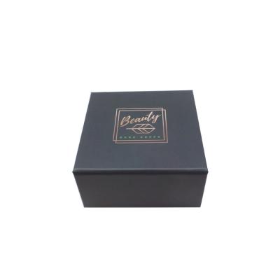 Cina Contenitore di regalo magnetico professionale della chiusura, contenitori di regalo del cappuccio con il fermo magnetico in vendita