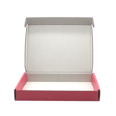 China Logotipo feito sob encomenda que imprime a caixa packiging do encarregado do envio da correspondência feito sob encomenda pequeno cor-de-rosa ondulado à venda