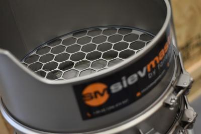China Multi Industry Modular Check Sieve Quick Change Screen Small Batch Sieving System for sale