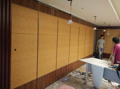 China Hotel Banquet Hall Soundproof Room Divider Sliding Folding Partition Operable MDF Wall Ceiling Track Color Customizable for sale