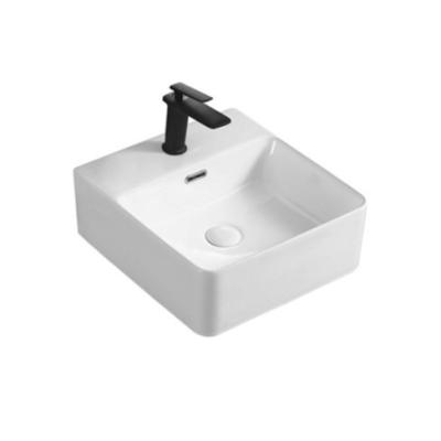 China Above Counter Installation Ceramic Basin Glossy Finished For Bathroom for sale