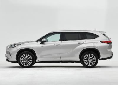 중국 새로운 고지에 사는 사람 2022년 이중의 엔진 2.5L 4WD 7 자리 선정된 버전 매체 SUV는 사용했습니다 판매용