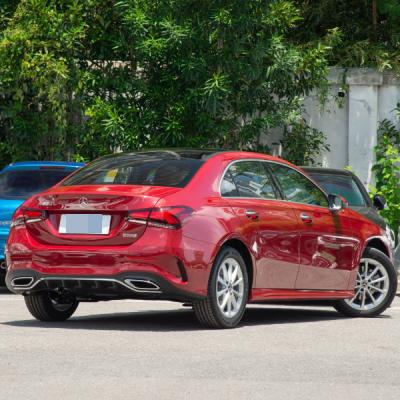 Cina Le auto usate basse di distanza in miglia di buona condizione dalla Cina calda vendendo 2022 anni di Mercedes-Benz A hanno cambiato il modo della berlina di sport in vendita