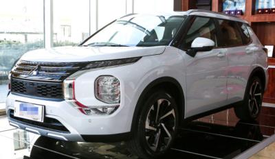 La Dos-rueda modelo del Outlander 2023 1.5t Cvt conduce el coche compacto de los asientos de la versión 7 de Zunyao