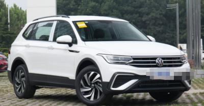 중국 티구안 L2023은 330TSI 자동 이륜 R-라인 슈셴그 버전 매체 SUV를 모델링합니다 판매용