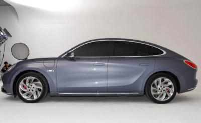 China ORA lightningmao 2022 600km Four-wheel drive high-performance Version 4 Door 5 seater Sedan for sale