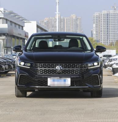 Passat 2023 280TSI Starskyのエリート版250 1.4T 150HPガソリン4ドア5の座席セダン