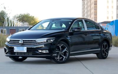 중국 폭스바겐사 마고트안 2023년 200만 기념 판 330TSI DSG 4 문 5 시트 세단형 승용차 판매용