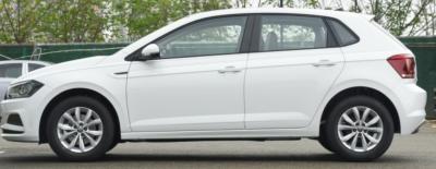 Cina Automobile di tecnologia 1.5L di VW Polo 2023 piccola di versione 5 della porta 5 della berlina variopinta automatica più dei sedili in vendita
