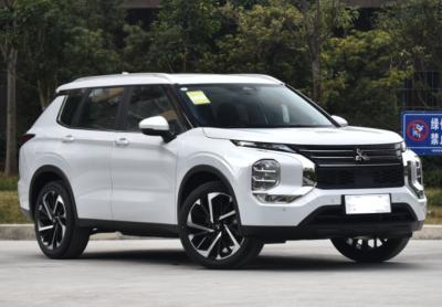 Cina Mitsubishi Outlander 2023 sedili esclusivi della vettura compact 5 di versione di 1.5t Cvt 2WD in vendita