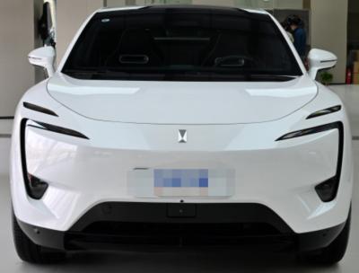 中国 AVATR11 2022年のずっと持久力二重モーター版4ドア5の座席中間の大きいSUV 販売のため