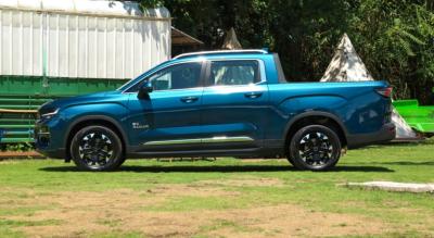 China 2023 EV Geely Radar Auto RD6 New Pure Electric Pickup Truck With 410km 550km 632km Range for sale
