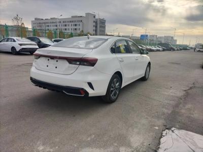 Cina Kia K3 1.5L CVT Versione Deluxe Auto a benzina Compatta Trazione anteriore in vendita