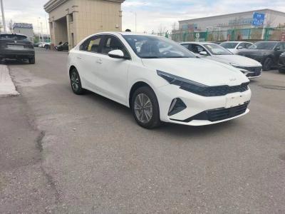 Cina Kia K3 1.5L CVT Versione Deluxe Auto a benzina Compatta Trazione anteriore in vendita