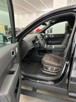 China 2024 Li Auto L9 Pro Version Black Large SUV Extended Range 330kW 449HP 220km Electric Range for sale
