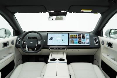 Cina 2024 LI AUTO L6 PRO VERSION bianco Gran SUV Popolare Auto Usate SUV Extended-Range con 300kW di Potenza e 1160km Comprehens in vendita
