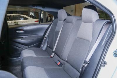 Cina Toyota Levin 2024 185T Edizione Deluxe Toyota Compact Popular Used Cars con basso consumo di carburante in vendita