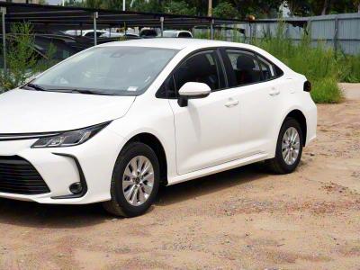 중국 인기 중고차 4도어 5인승 세단, 1.5L 121마력 L3 엔진 및 CVT 변속기 판매용